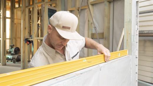 VIDEO | How To Install a Sliding Window - Wideline